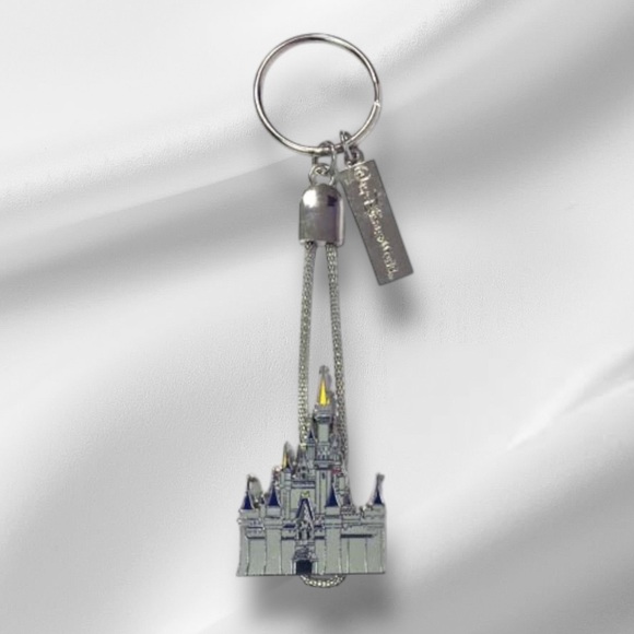 Disney | Accessories | Disney Keychain Keyring Walt Disney World Castle ...